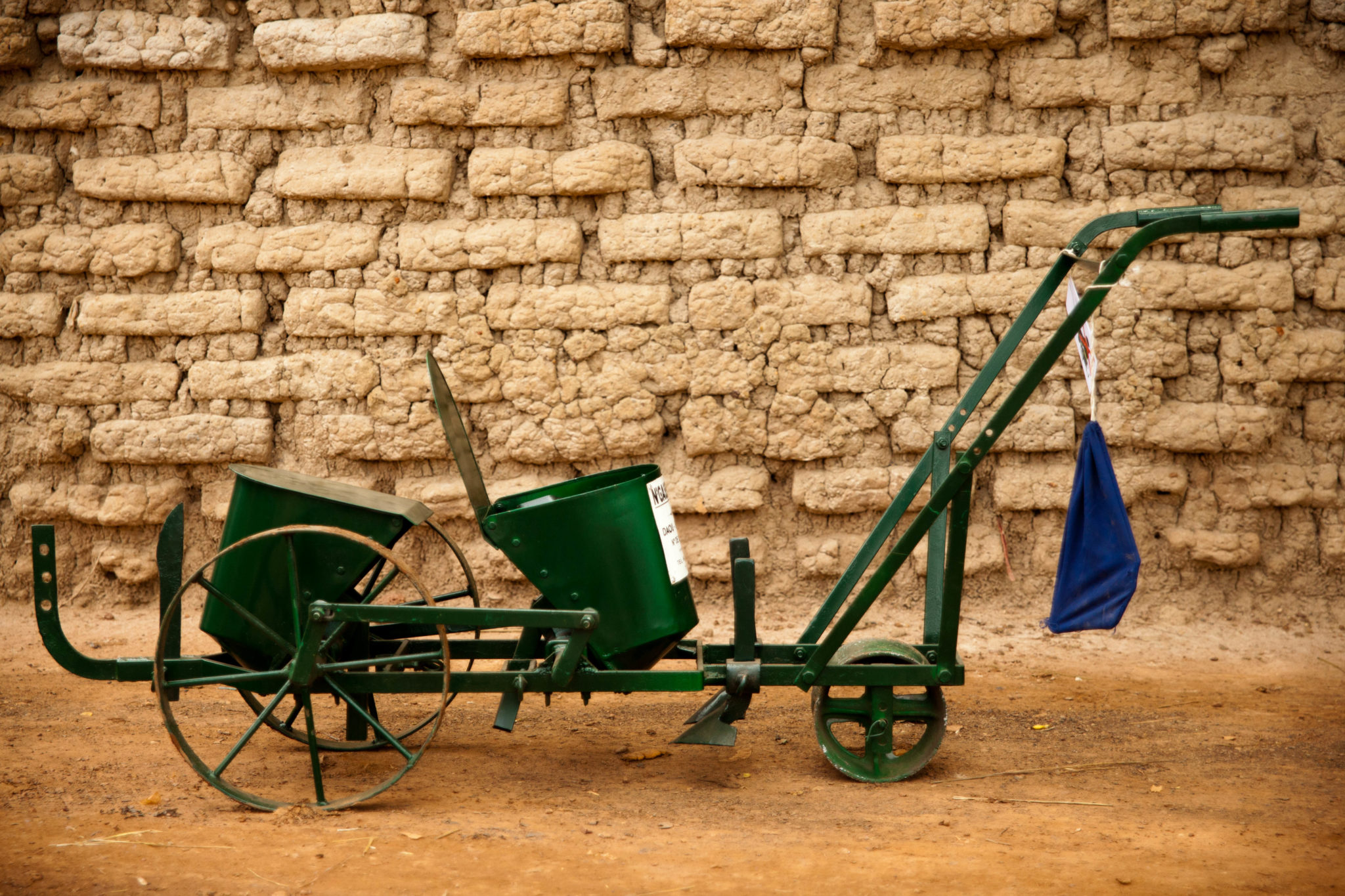 myAgro’s Breakthrough Technology: The Precision Planter – MyAgro